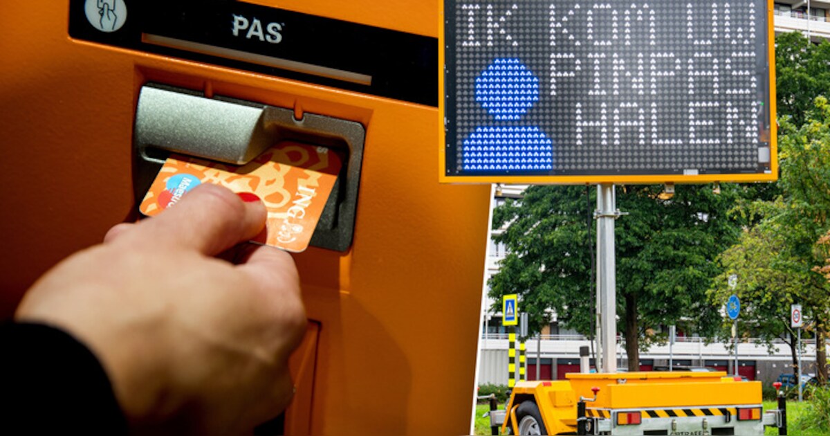 92-jarige vrouw uit Boxtel opgelicht: moest pinpas in een envelop ...