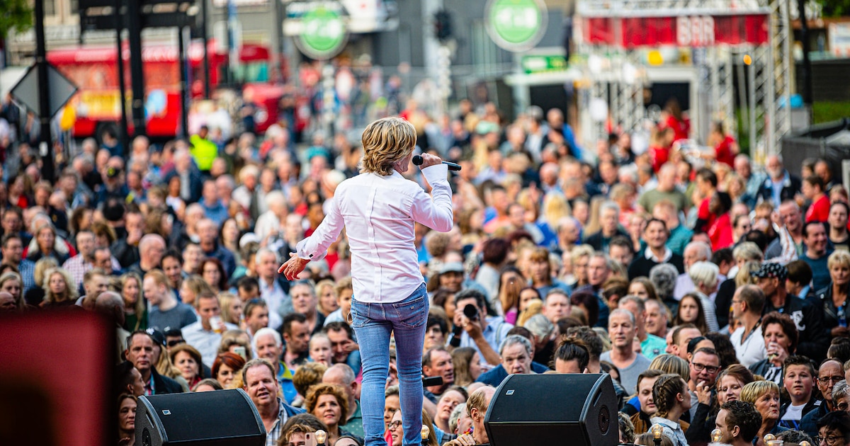 Jan komt naar Tilburg, net als Sieneke, Corry, Django en natúúrlijk ook ...