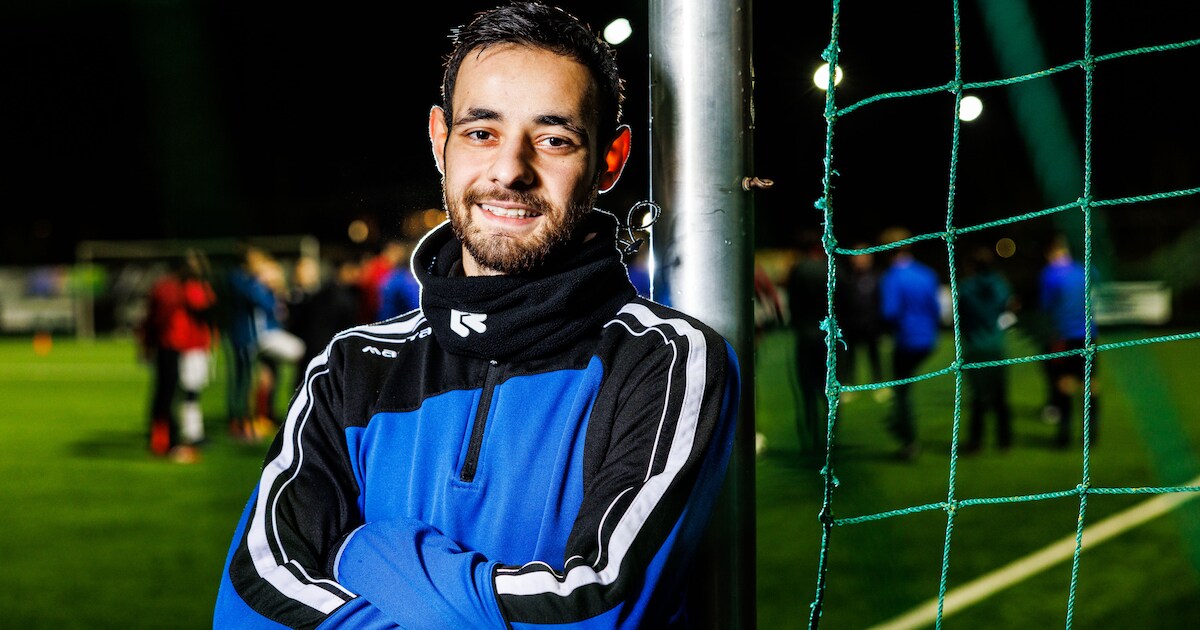 Azizov kan niet met én niet zonder voetbal: ‘Ik heb gezien wat het ...