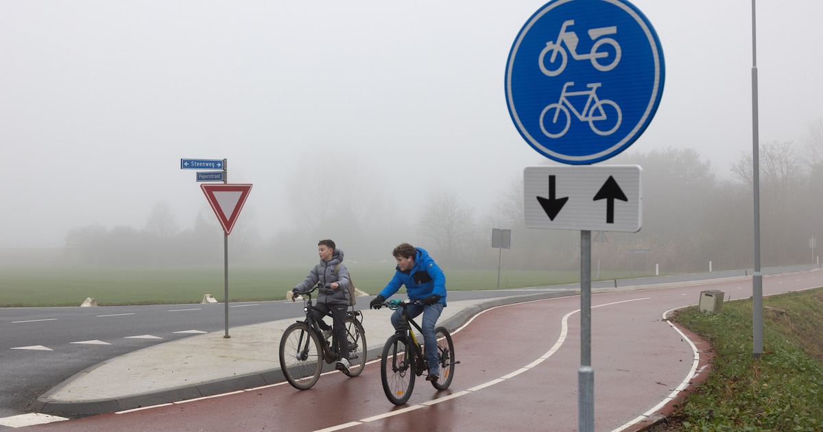 Rotonde zonder regels, snelfietspad of auto te gast-straat: waar is de ...