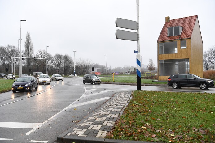 1 miljoen euro voor 500 meter asfalt: rotonde bij Draaiend Huis krijgt ...