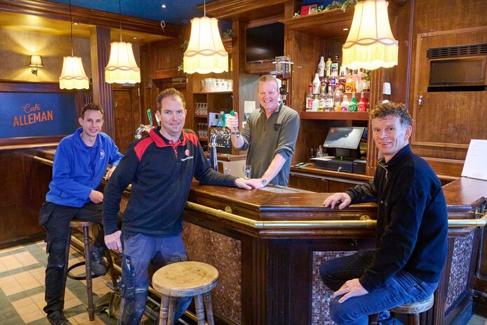 Loosbroekse mannen slaan handen ineen: cafe Alleman wordt nieuwe ...