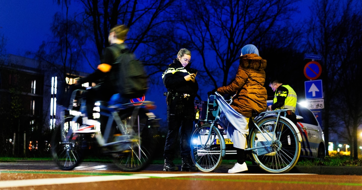 Donkere dagen zijn voor politie reden om elke dag te controleren op ...