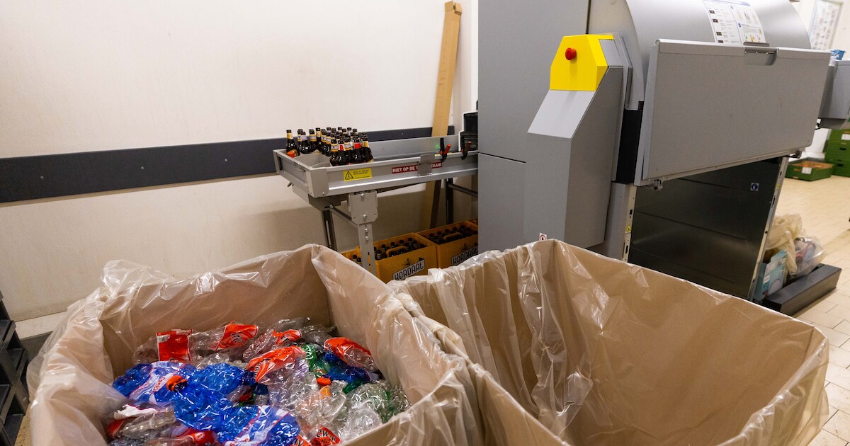 Statiegeld op blik: ‘Dat wordt een plakzooi op de sorteerbanden’ | Den ...