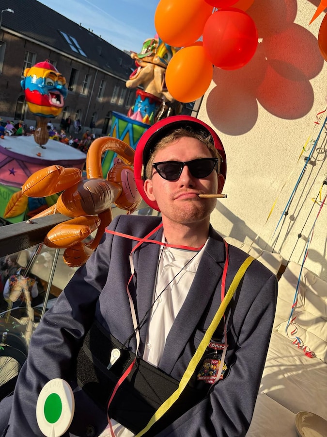 Jordy brak zijn nek in het zwembad: ‘Beter houd jij mij vast vriend ...