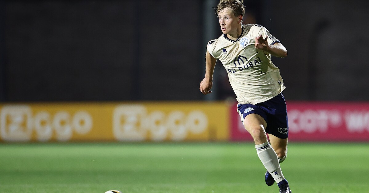 Scorende FC Den Bosch-verdediger Nick de Groot had handen vol aan Bilal ...