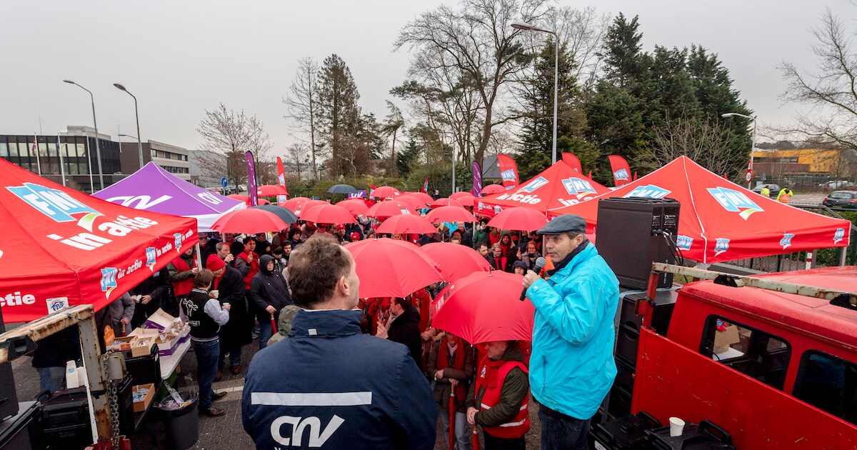 Vakbonden en GKN Fokker zijn eruit: ‘Extra verhuisbonus voor ...