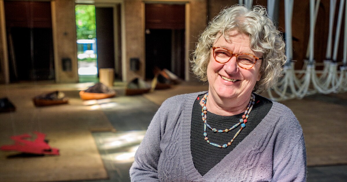 De Troostvloot meert aan in Vredeskerk, expositie van Ellen Rijk ...