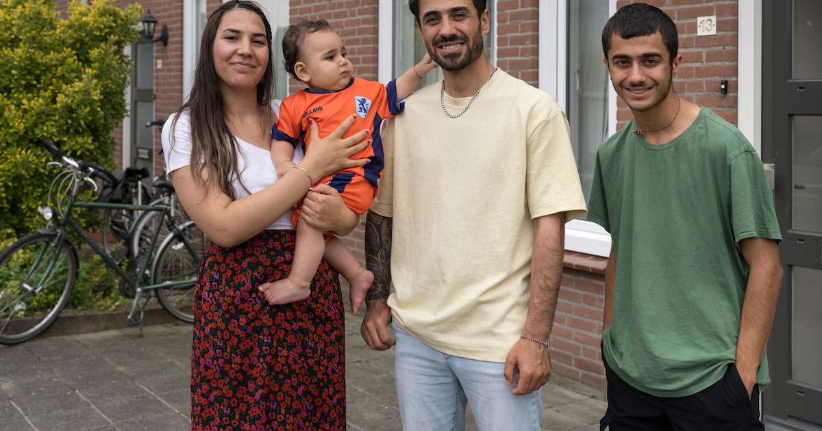 Azad en zijn gezin ontvluchtten de nachtmerrie van IS, nu omarmen ze ...