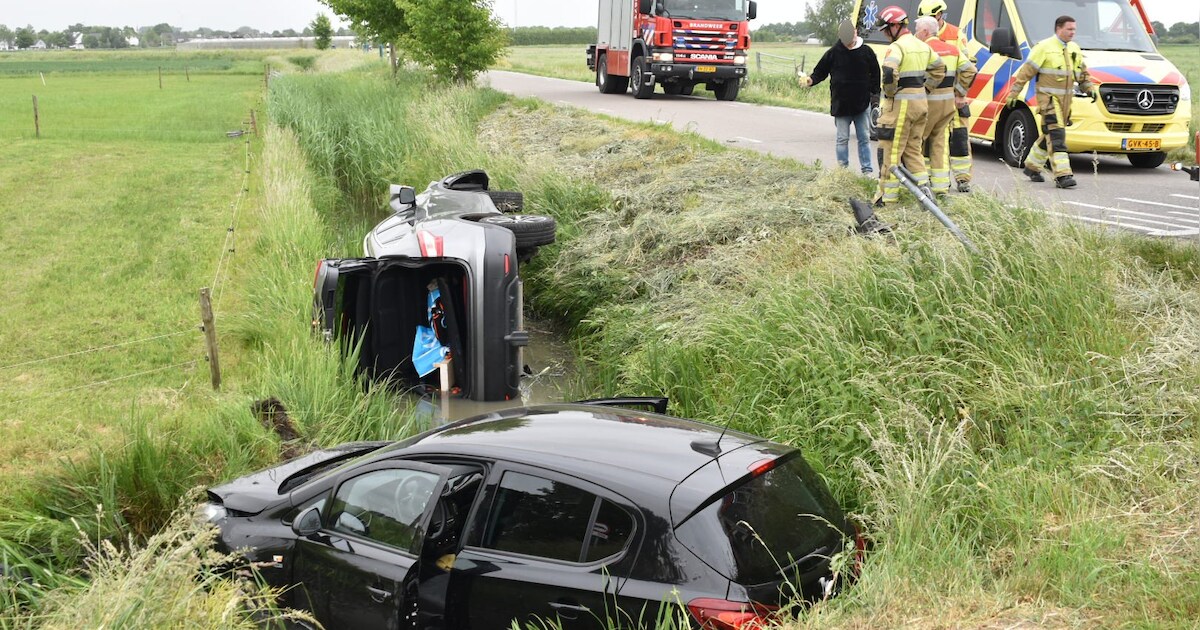 Twee voertuigen belanden in een sloot in Hedel, vrouw raakt gewond ...