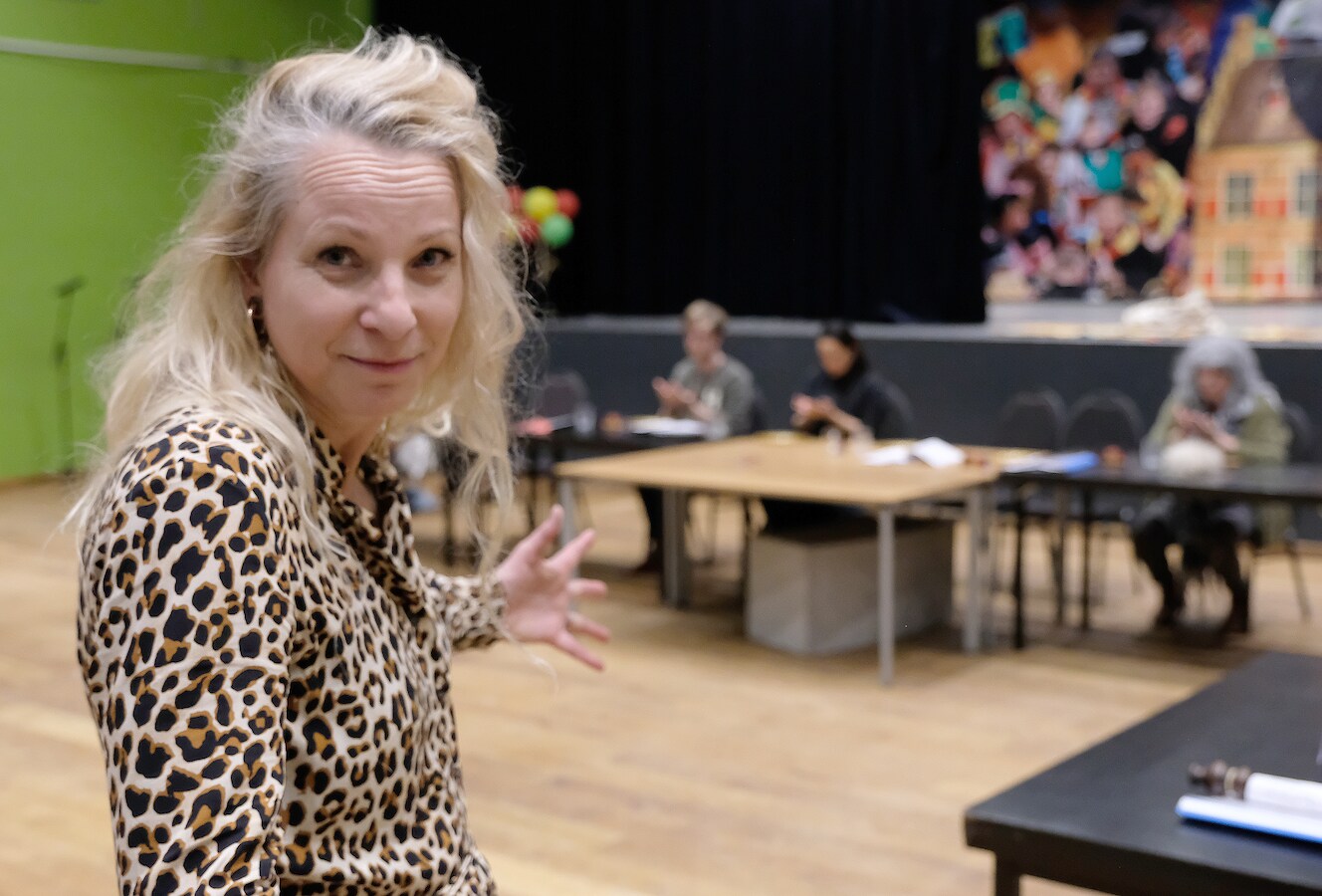 Toneelvereniging Matigheid en Genoegen kan eindelijk toneelstuk ...