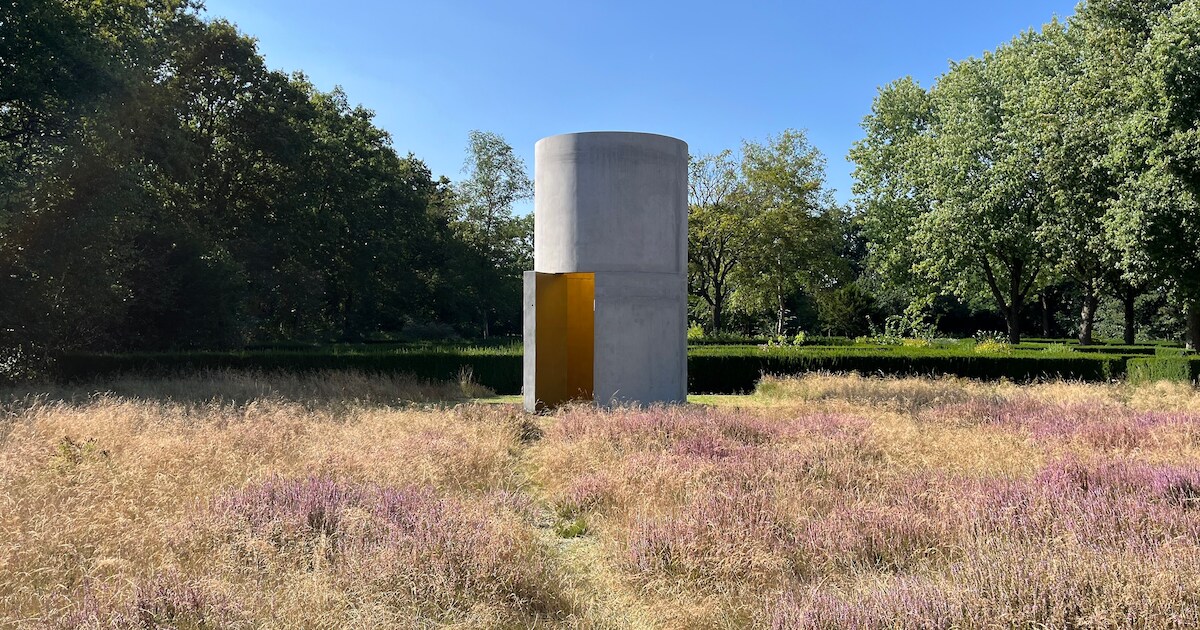Guido Geelen tovert verstilling in een rioolbuis op de begraafplaats | Tilburg | BD.nl