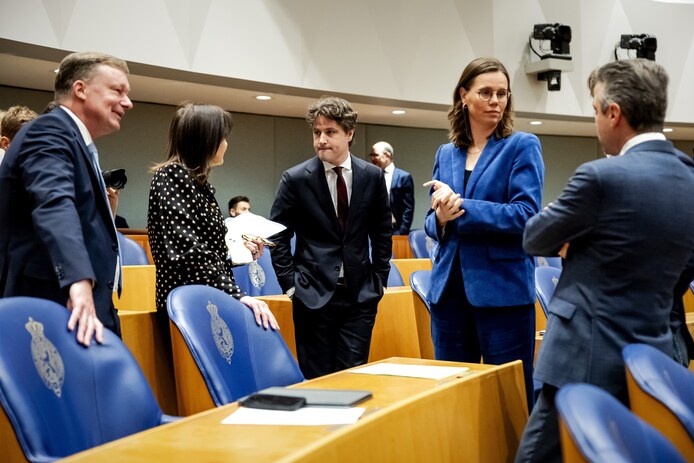 ‘Prutser’ met ‘fratsen’ mag blijven, want Faber is geen val van het ...