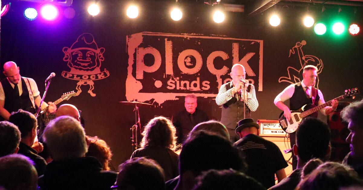 Na twee jaar wachten eindelijk weer meezingen bij Stonesavond in Volkel ...