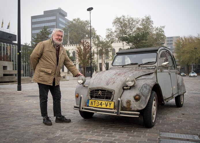 Oude Eend van Ad (76) steelt al jaren de show, maar het is geen wrak ...