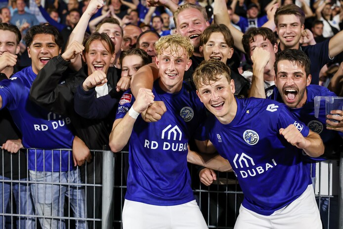 Zijn vader verprutste zijn carrière bij FC Den Bosch, Mees (19) bloeit ...