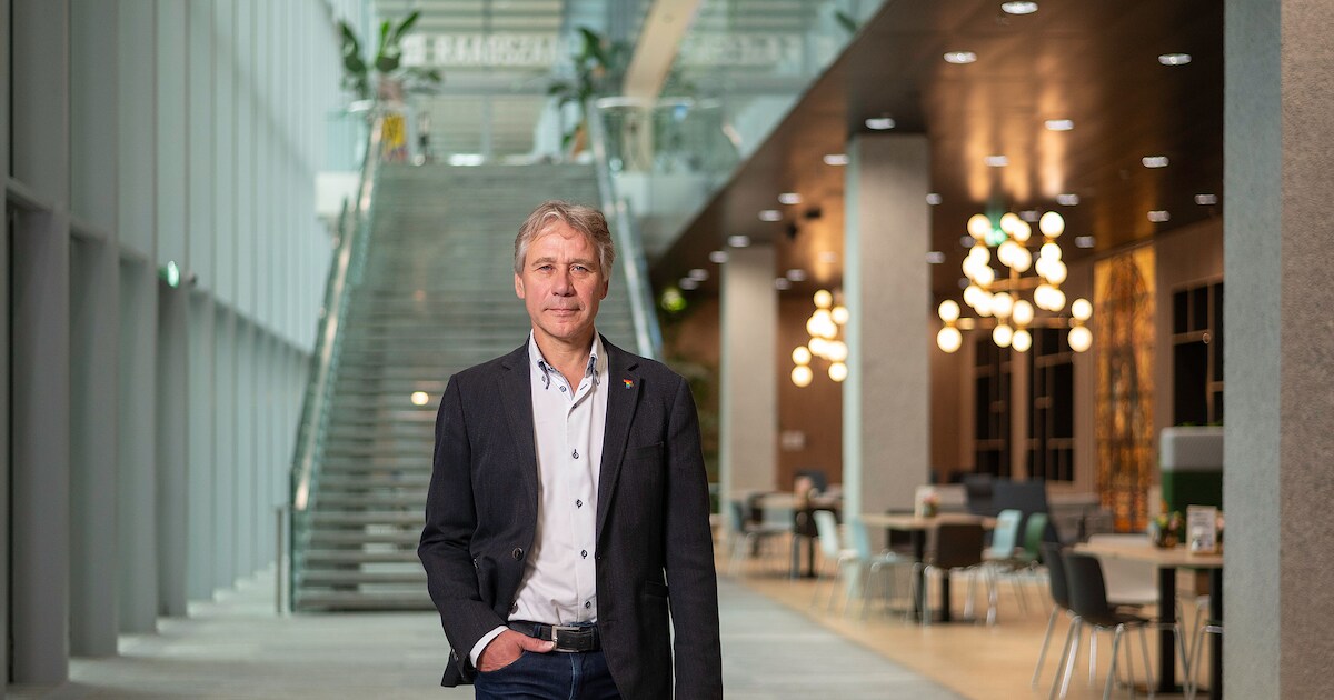 Hartklepinfectie houdt Tilburgse wethouder Rik Grashoff zeker zes weken ...
