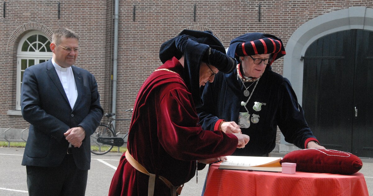 Plebaan Vincent Blom geïnstalleerd tot Gildeheer | Den Bosch, Vught | BD.nl
