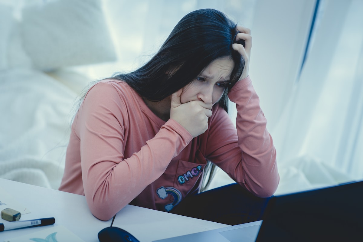 Vijf Nederlandse meisjes aangezet tot zelfdoding door gruwelijke ...