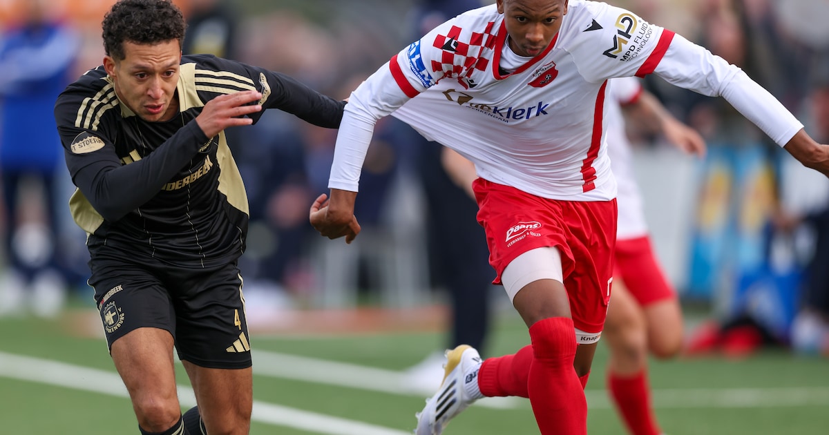 Kozakken Boys in slotfase onderuit tegen Spakenburg | Amateurvoetbal ...