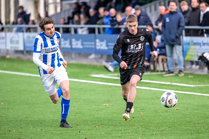 Horrorblessure hakt er nog altijd in bij bekende Bossche voetbalfamilie: ‘Dankbaar dat ik het ...