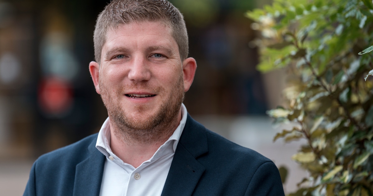 Loon op Zand zocht een dorpsburgemeester die óók durft op te treden en ...