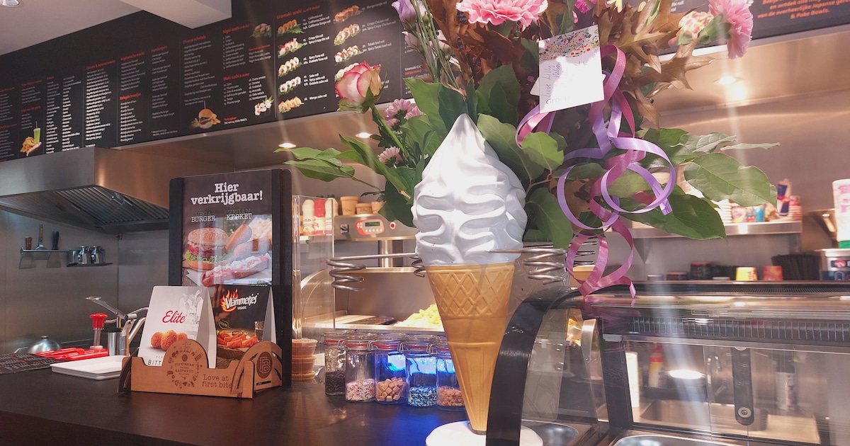 Lili heeft cafetaria Nelson snel heropend nadat gevel werd geramd ...