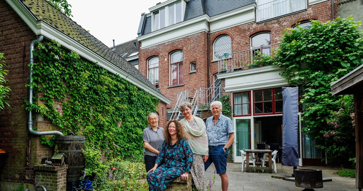 ‘Op mijn zeventigste ga ik voor het eerst op mezelf wonen’, laatste ...