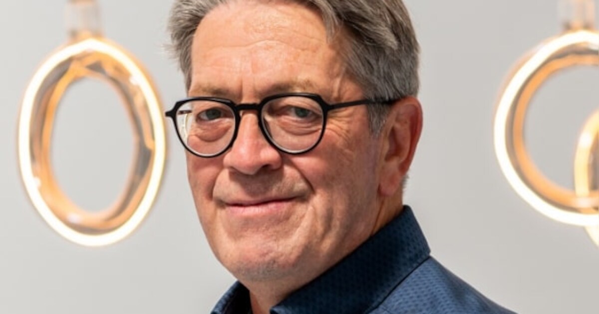 ‘Recht voor z'n raap'-wethouder Kees Zondag van Zaltbommel gaat met pensioen: De man van de ...