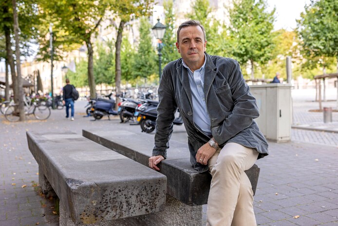 De Bossche bol kent iedereen, het Internationaal Vocalisten Concours ...