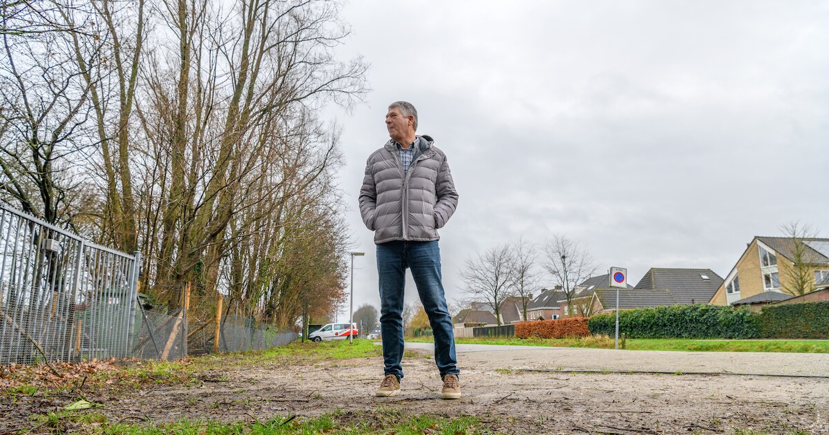 Streep door omstreden bomenkap voor aanleg grote parkeerplaats hotel en ...