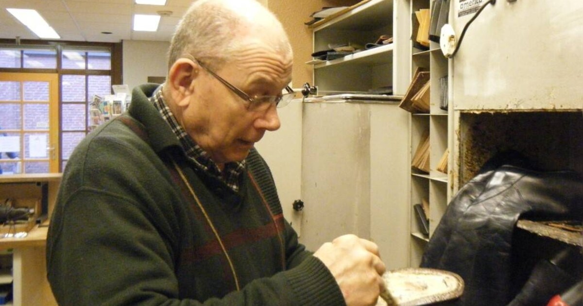 Schoenmaker Van Kempen uit Schijndel verlaat zijn leest | Nieuws | bd.nl