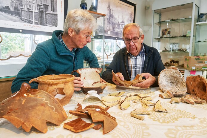 Erp haalt geen lijken uit de kast, maar wel veel andere vondsten die onder de N616 lagen | Uden ...