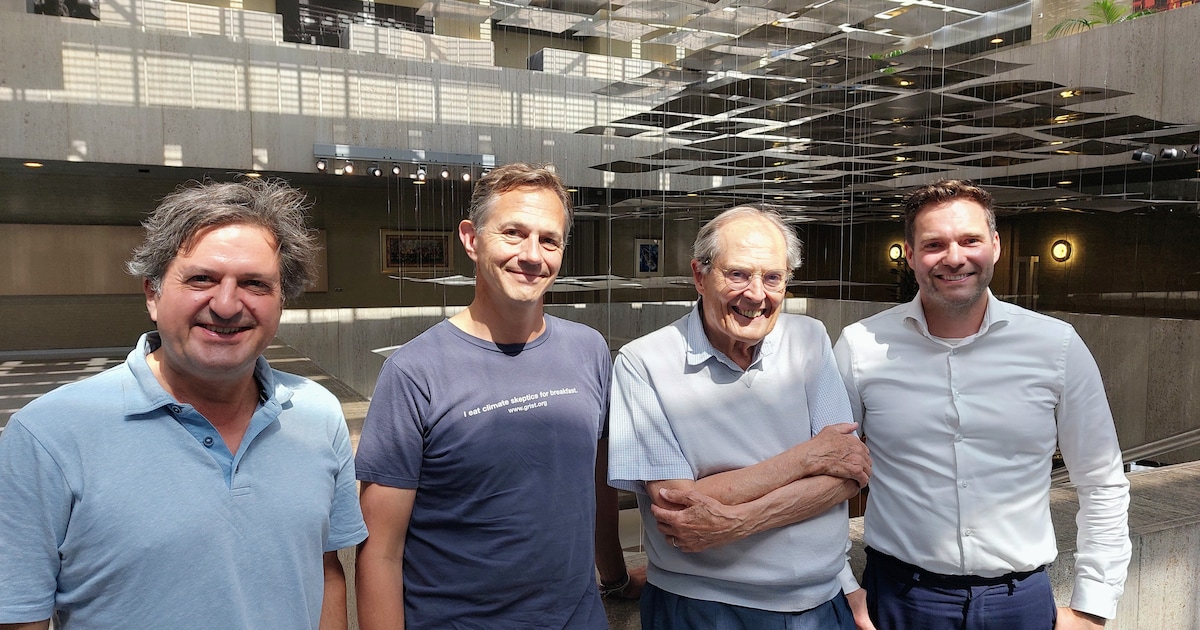 Frits Philips jr. zet handtekening: De Wielewaal binnenkort open voor ...