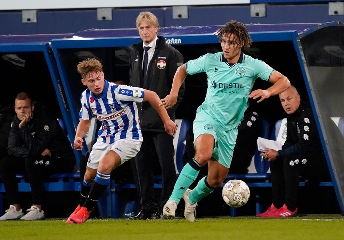 Willem II gaat na tien jaar niet door met Van den Bogert: ‘Druk voelen ...