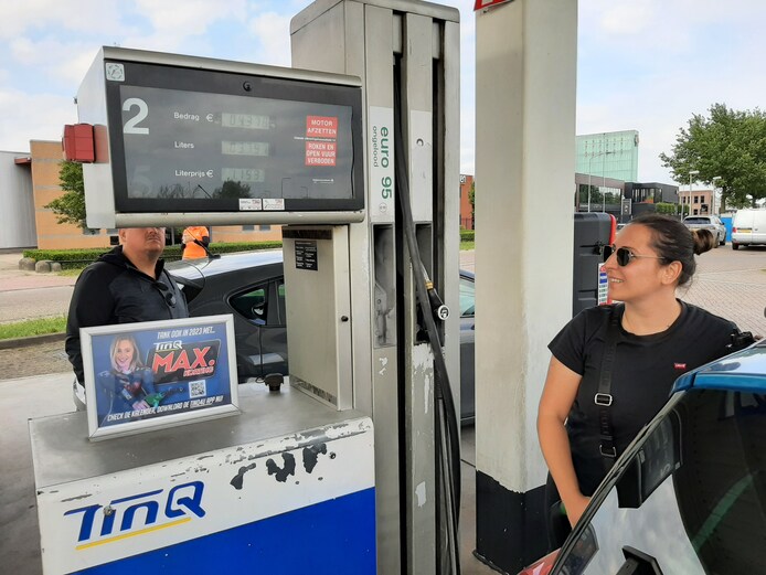 Tanken voor 1.15 euro per liter in Waalwijk, Sibel was de eerste en ...