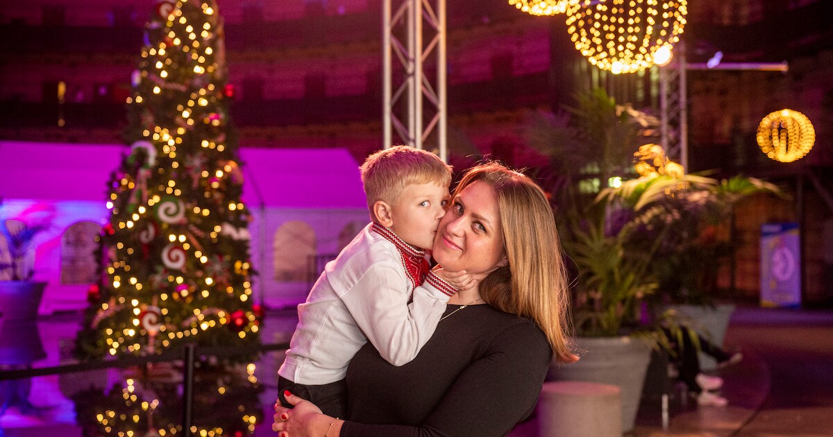 Oekraïners vieren Kerst in De Koepel: ‘Ik heb vandaag gebeden voor vrede’ | Breda | BD.nl