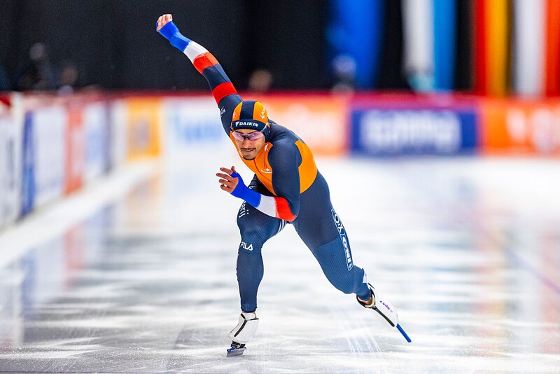 Nederlanders gaan op goudjacht in dit gloednieuwe én unieke schaatspak ...