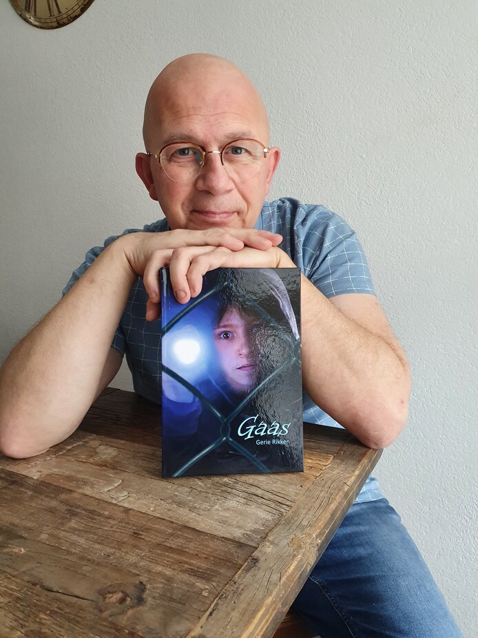 Karel de kater beleeft Kerstmis zoals Scrooge in het nieuwe boek van ...