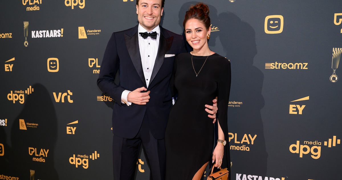 Viktor Verhulst verloofd met zijn Sarah: ‘Het begin van ons voor altijd ...