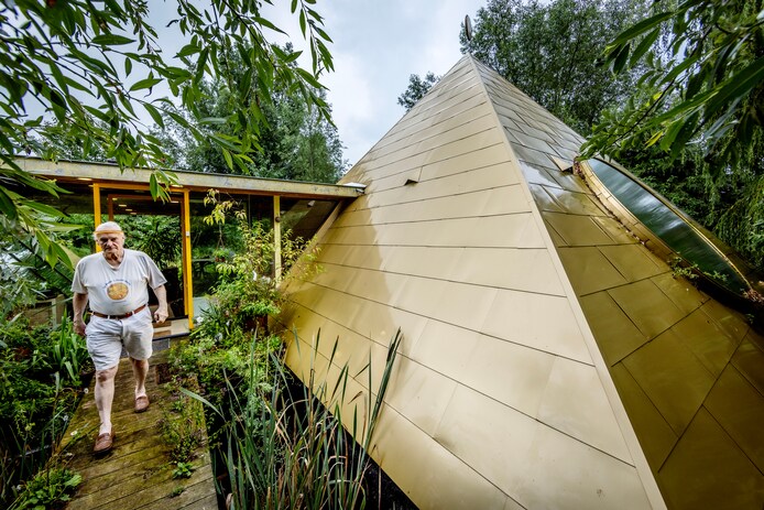 Robert heeft zijn eigen piramide in Almere: ‘Wil hier minstens 130 ...