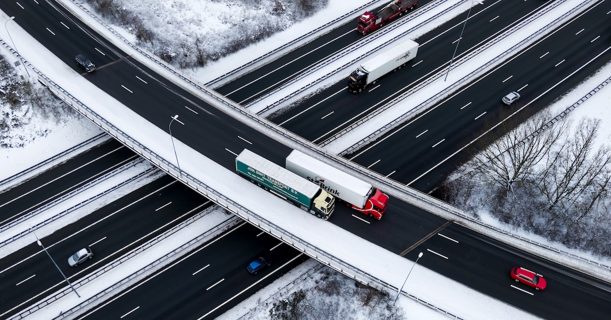 Schade door ijzel en sneeuw? Dit betaalt je verzekering | Auto | BD.nl