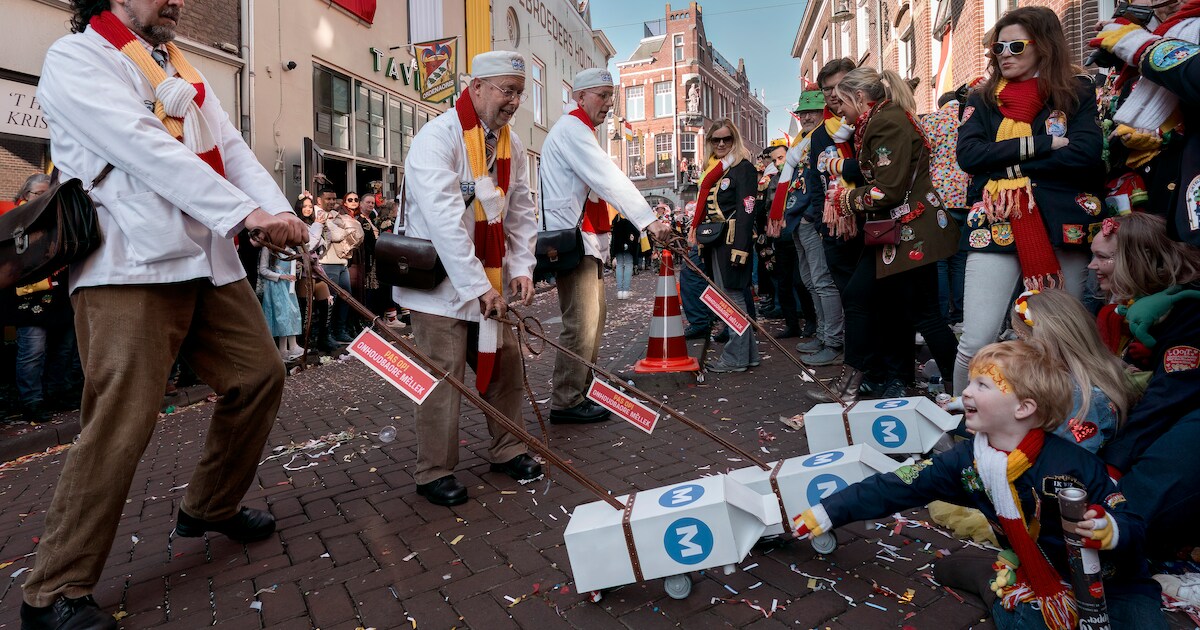 Veel lof van Minister van Optochten voor niveau optocht in Oeteldonk ...