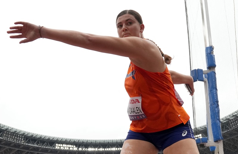 LIVE WK atletiek | Discuswerpster Jorinde van Klinken overtuigend naar ...