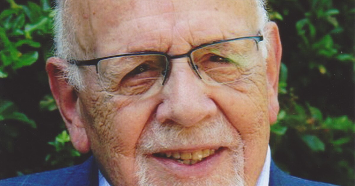 Pater Ed stierf terwijl zijn parochie iets verderop het eeuwfeest ...