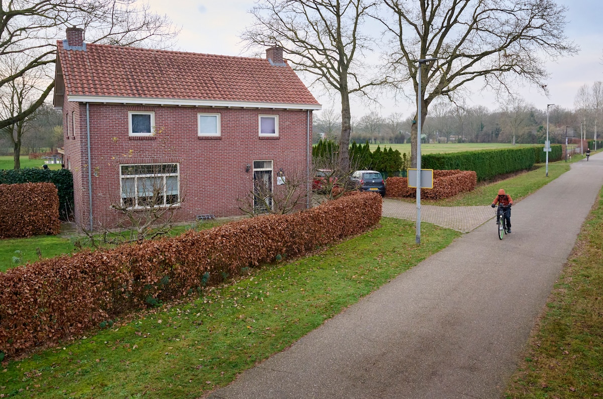 Gemeente koopt woning naast azc Uden voor ruim 1,3 miljoen euro ...