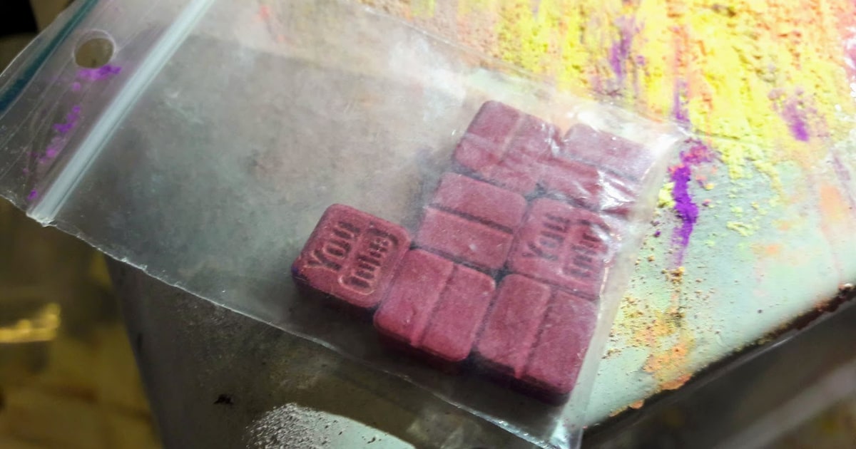 Groep smokkelt jarenlang miljoenen xtc-pillen naar Azië maar trapt in ...