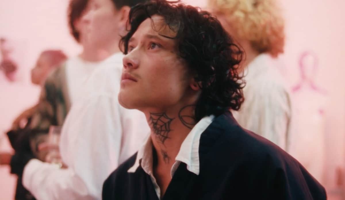 Acteur Sky James Bronkhorst (27), bekend van NTR-serie A teenage love affair, overleden | Show ...