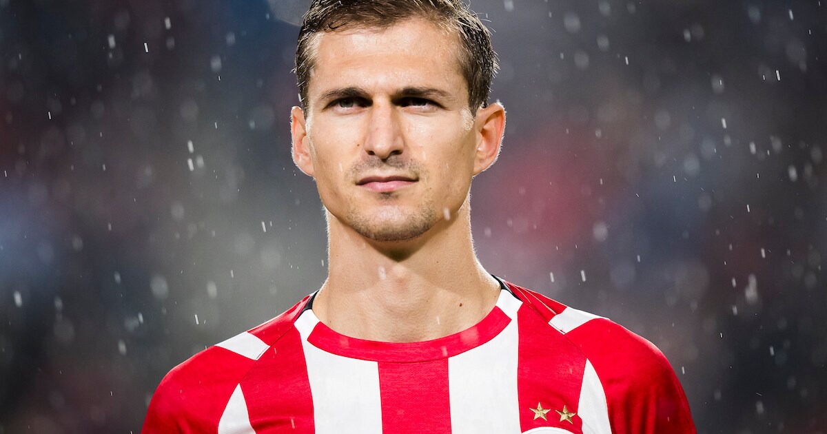 'Papa' Daniel Schwaab leert elke dag bij: 'Heerlijk' | PSV | BD.nl