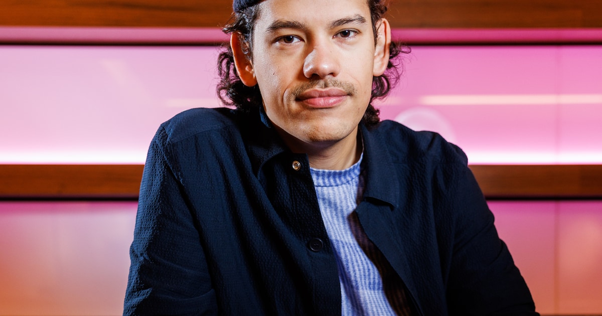 Tyrone trekt jongeren naar theater: ‘ik zie het als een podium waar ...